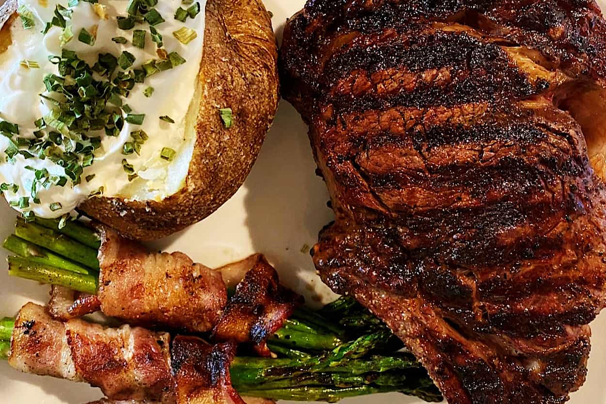 How to Cook the Perfect Wagyu Tomahawk Ribeye Steak | ChefsTemp How to Cook the Perfect Wagyu Tomahawk Ribeye Steak | ChefsTemp
