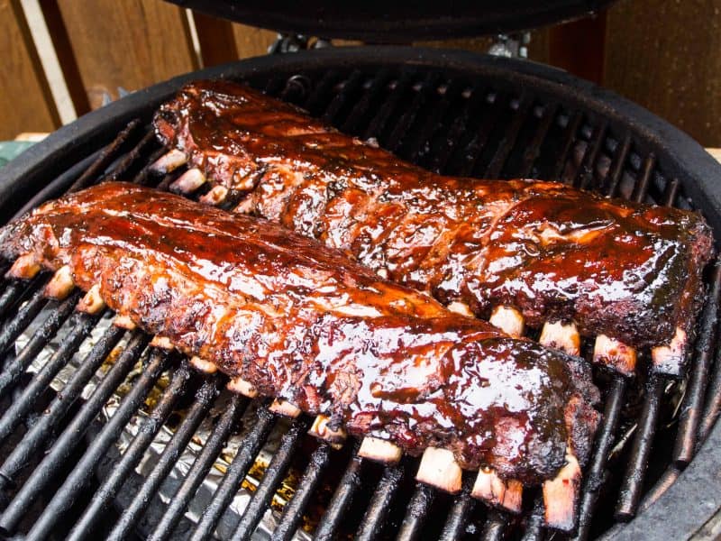 A Beginner’s Guide To Smoked Beef Ribs | ChefsTemp