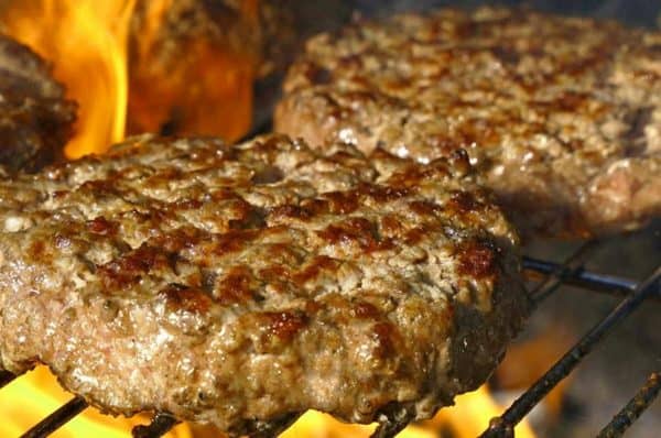 Medium Rare Burger Ideal Internal Temperature | Chefs Temp