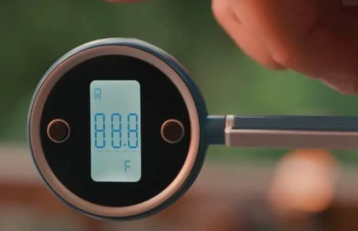 What Is the Range of Accuracy for Measuring Food Temperature?